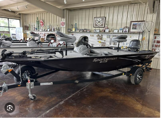 G932 2023 G3 1610 Sportsman in Charcoal, Powered by Yamaha F60LB and ...